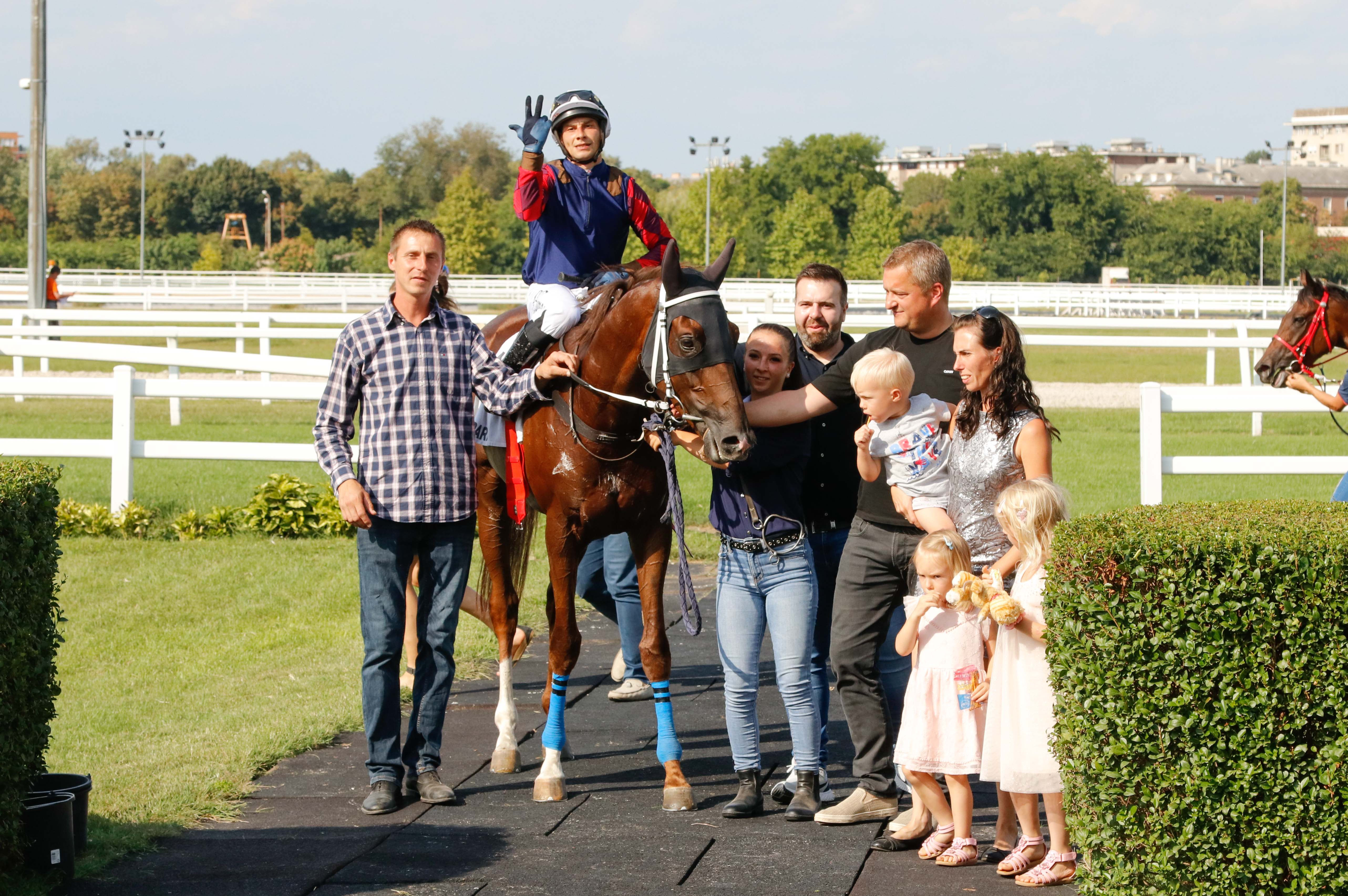 Favorit Binabik siker a galoppon – Kincsem Park